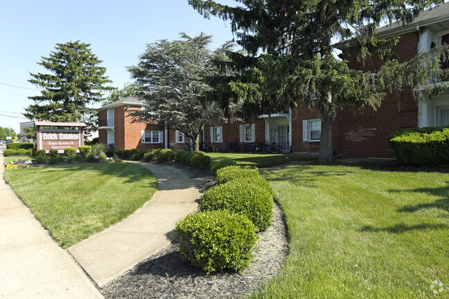 Brick Estates Apartment Homes Rentals - Brick, NJ | Apartments.com