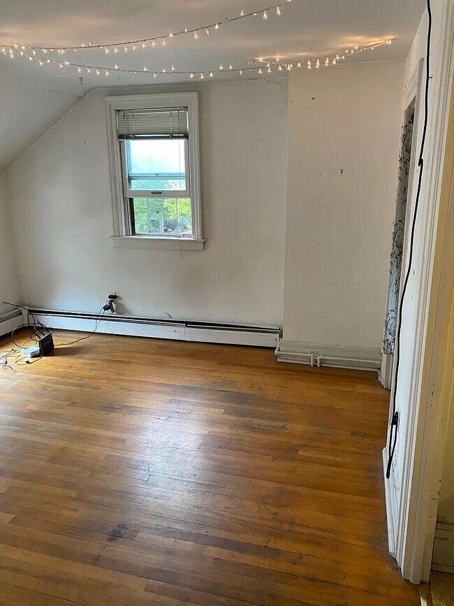 203 N State St, Ann Arbor, MI 48104 - Apartments in Ann Arbor, MI ...