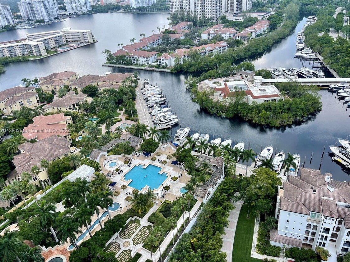 2000 Island Blvd Unit 3001, North Miami Beach, FL 33160 - Condo for ...