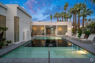 Old Las Palmas Apartments for Rent with a Walk-In Closet - Palm Springs ...
