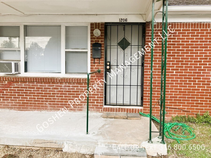 1206 N Lorraine Ave Unit 1206 N. Lorraine, Wichita, KS 67214 - Room for ...