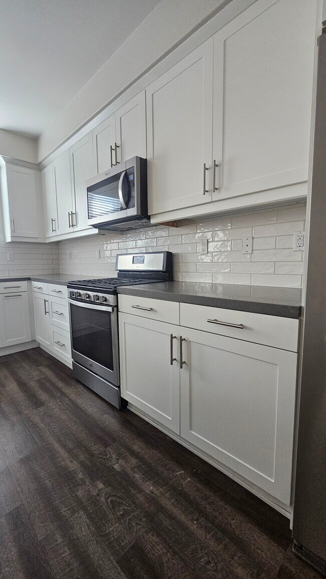 207 Magnet Apartment | University of San Francisco | Off-Campus Housing ...