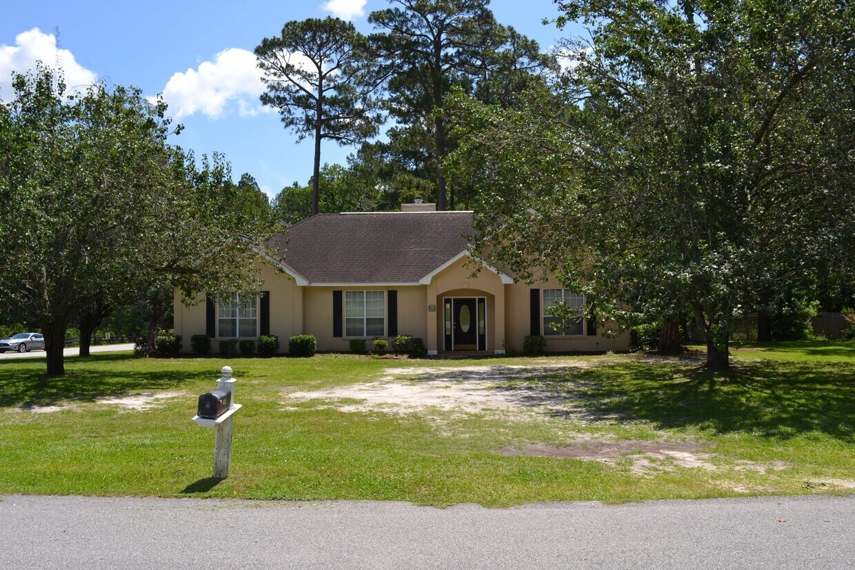 1290 Riverdale Dr, Waycross, GA 31503 - House Rental in Waycross, GA ...