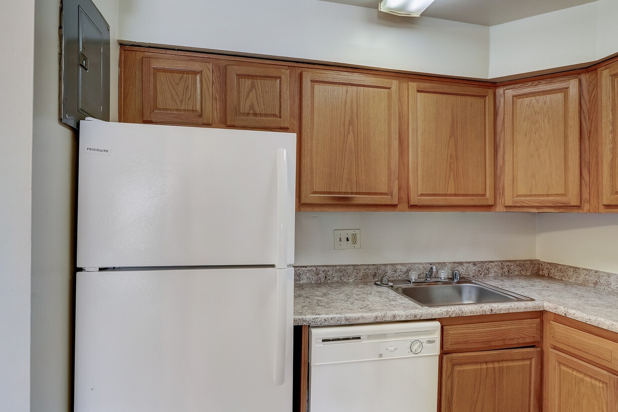 Milford Station - 19 Warren Park Dr Pikesville, MD 21208 | Apartments.com
