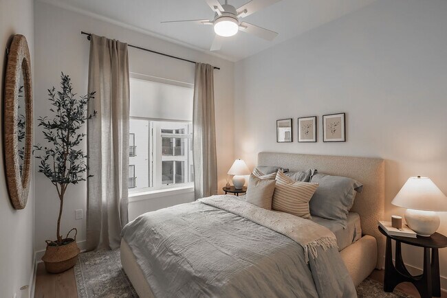 Solomon - 1414 E 51st St Austin, TX 78723 | Apartments.com