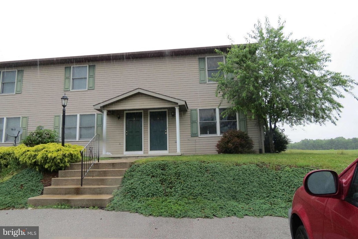 2310 Adrienne Ln, Hamilton Township, PA 17202 - Townhome Rentals in ...