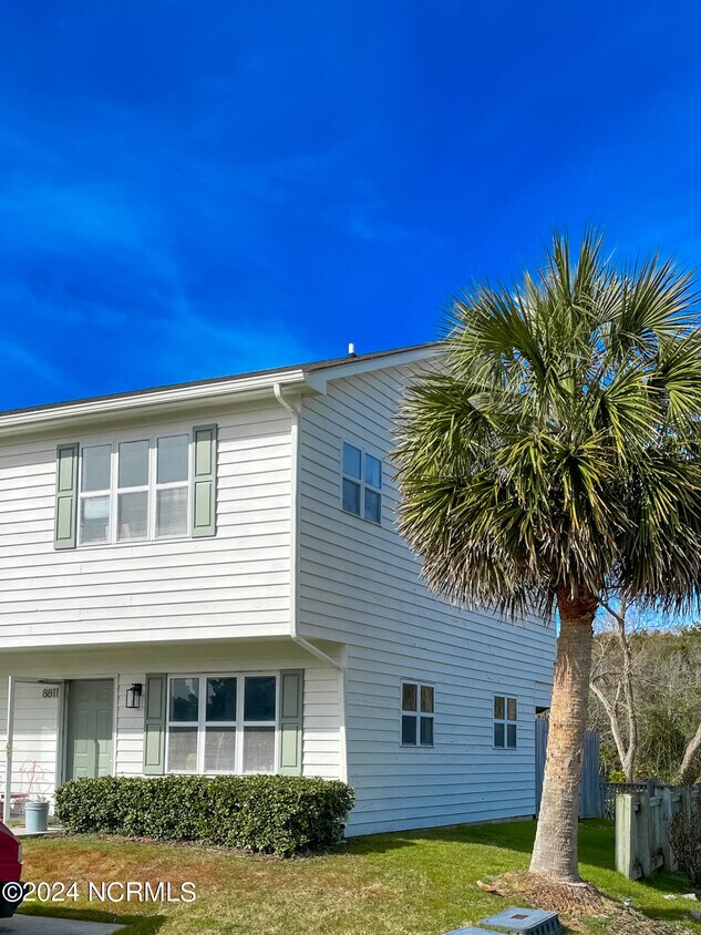 8811 Janell Ct, Emerald Isle, NC 28594 - Townhome Rentals in Emerald ...
