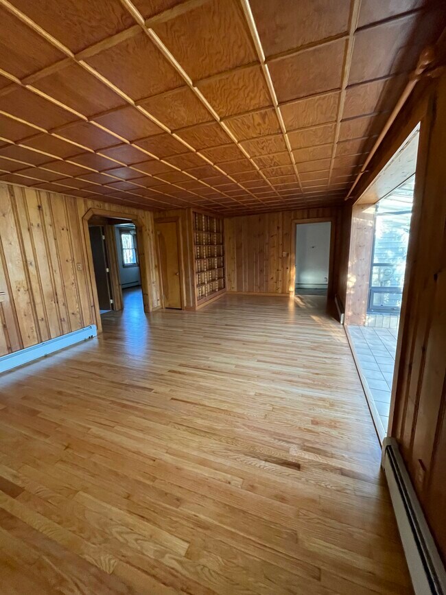 105 Old Mountain Rd, Lebanon, NJ 08833 - House Rental in Lebanon, NJ ...