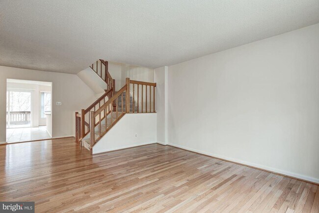 1604 Oak Spring Way, Reston, VA 20190 - Townhome Rentals in Reston VA ...