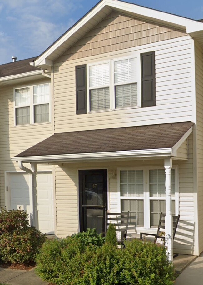 Apartments for Rent under $2,500 in Stafford Hills, Fletcher ...