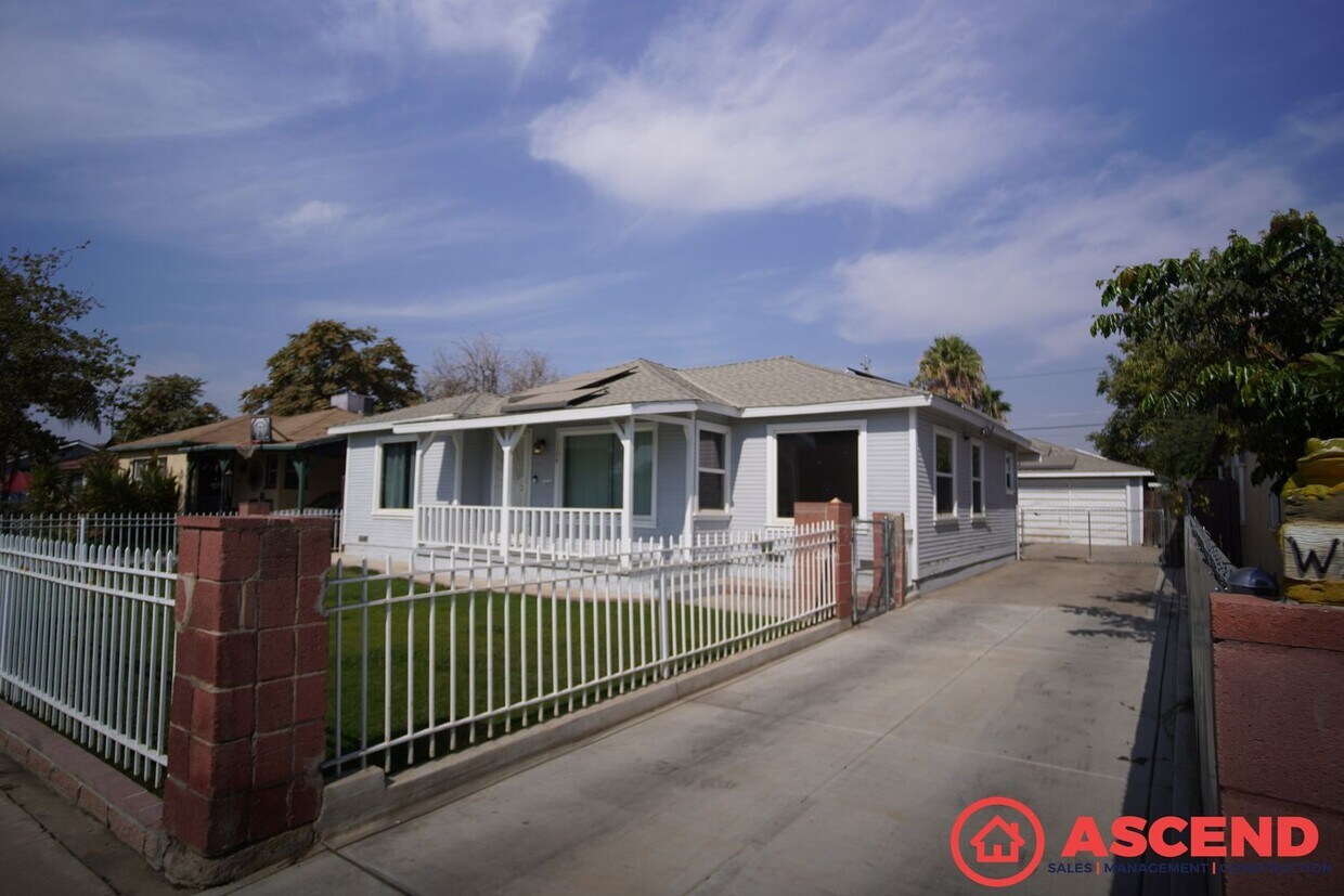 1104 El Tejon Ave Unit 1104 El Tejon Ave #A, Bakersfield, CA 93308 ...