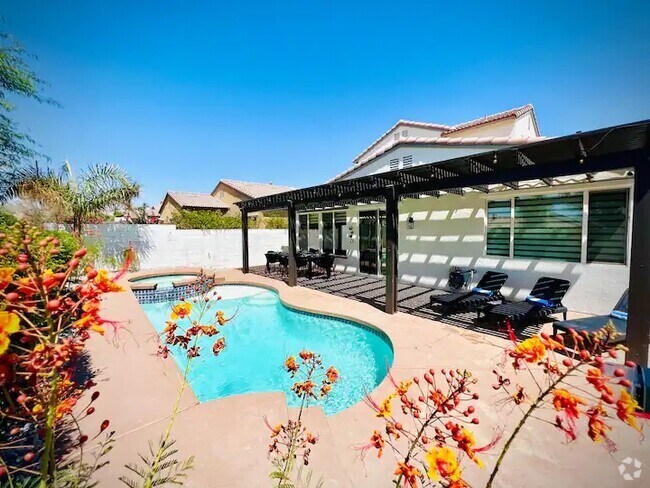 The Desert Collection Houses for Rent with a Garage - Indio, CA - 1 ...