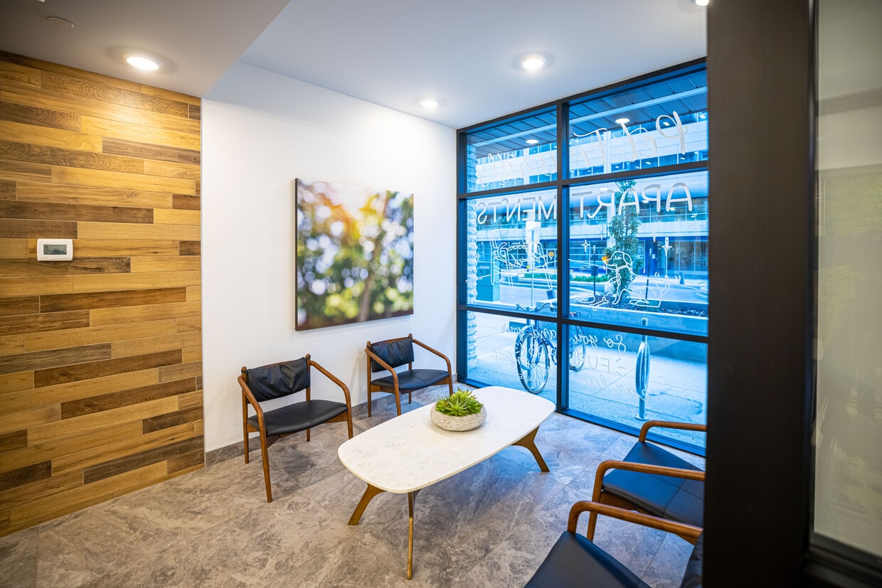 Capital Apartments Apartments - 10043 108 St NW Edmonton, AB ...