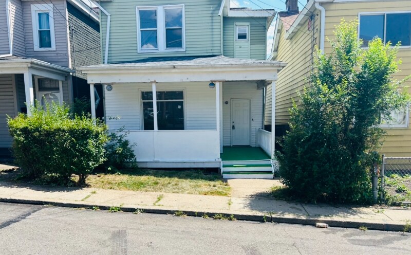 108 Sherman Ave, Mount Oliver, PA 15210 | Apartments.com