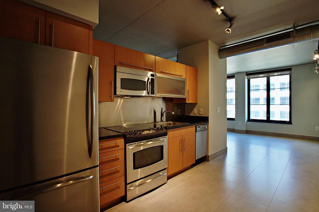 1133 14th St NW Unit 702, Washington, DC 20005 - Room for Rent in ...