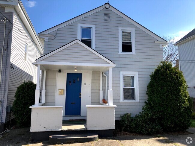 Fox Point Apartments for Rent with Hardwood Floors - Providence, RI ...