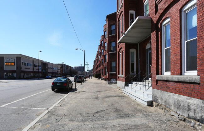 Elm Street Apartments Apartments - Manchester, NH | Apartments.com