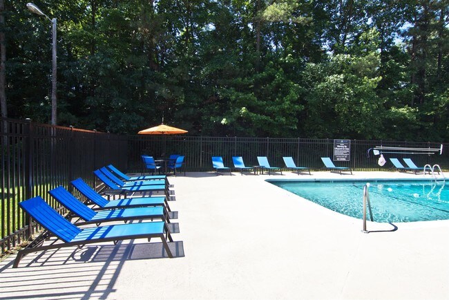 South Square Townhomes Apartments - Durham, NC | Apartments.com