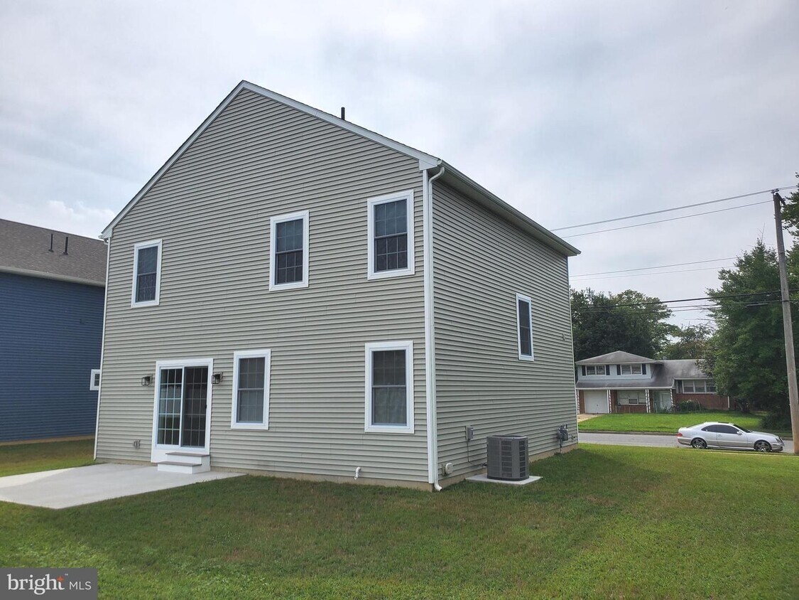 825 Monroe Terrace, Dover, DE 19904 - House Rental in Dover, DE ...