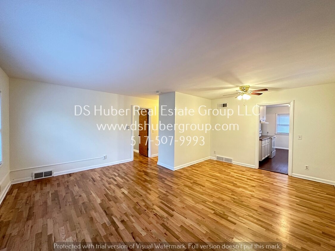 1100 E Malcolm X St Unit B, Lansing, MI 48912 - Room for Rent in ...