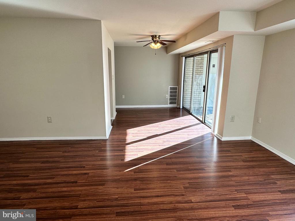 12209 Braxfield Ct Unit 11, North Bethesda, MD 20852 - Room for Rent in ...