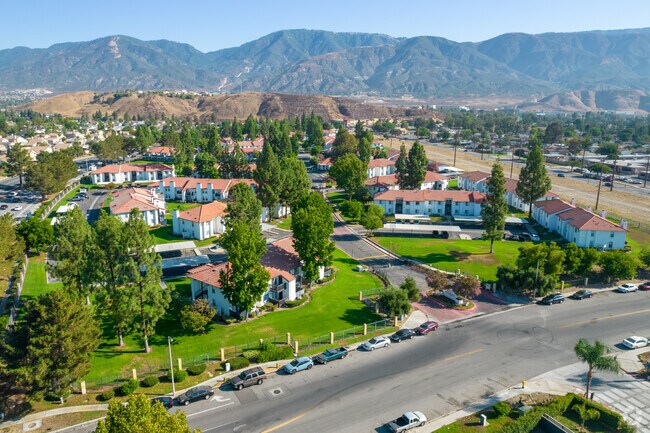 Broadview Apartments Apartments - 1930 W College Ave San Bernardino, CA ...