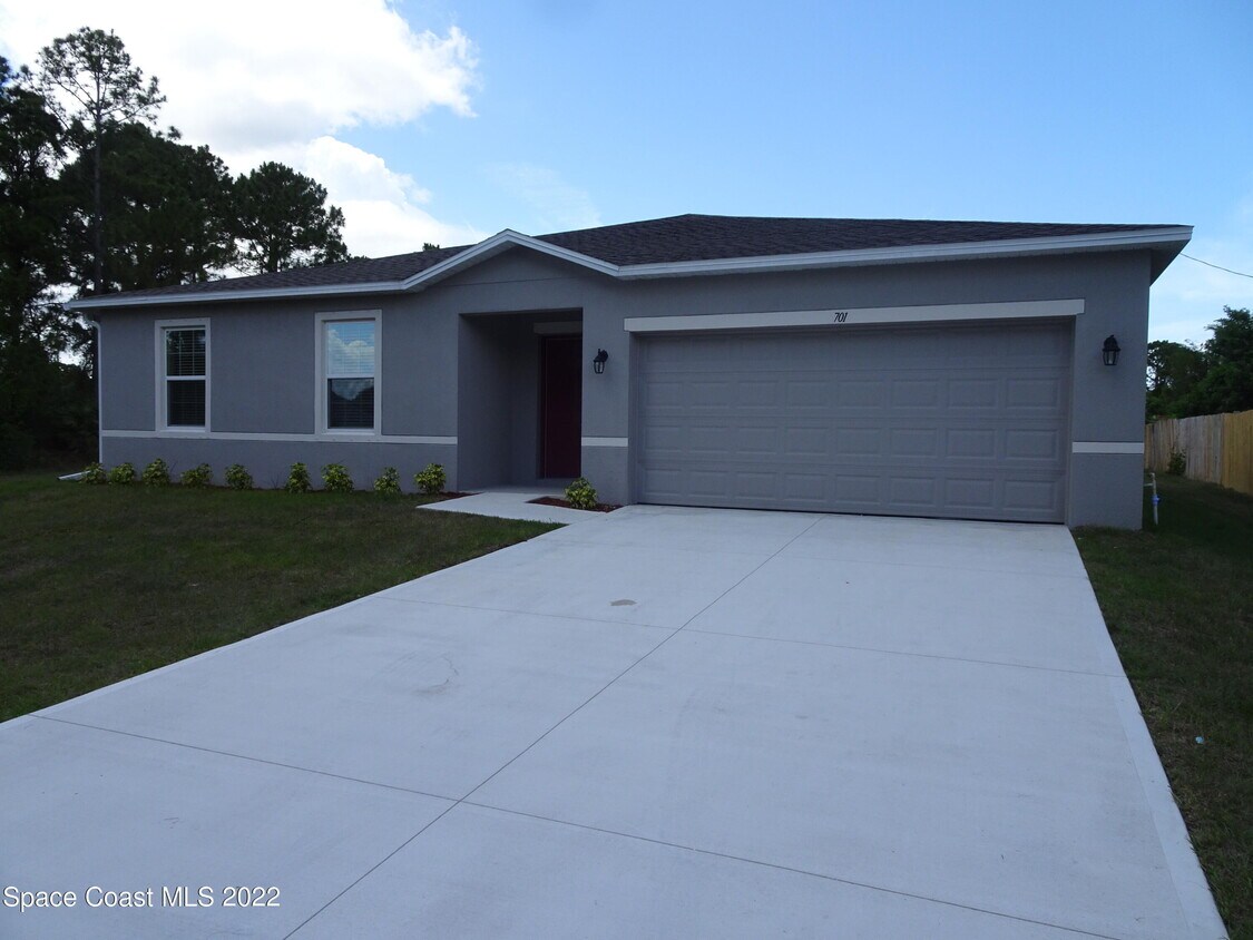 701 Avalon St SE, Palm Bay, FL 32909 - House Rental in Palm Bay, FL | Apartments.com