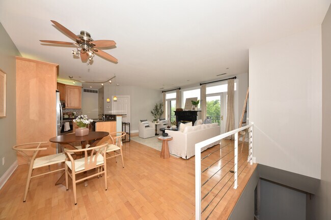 1515 N Van Buren St, Milwaukee, WI 53202 - Room for Rent in Milwaukee ...