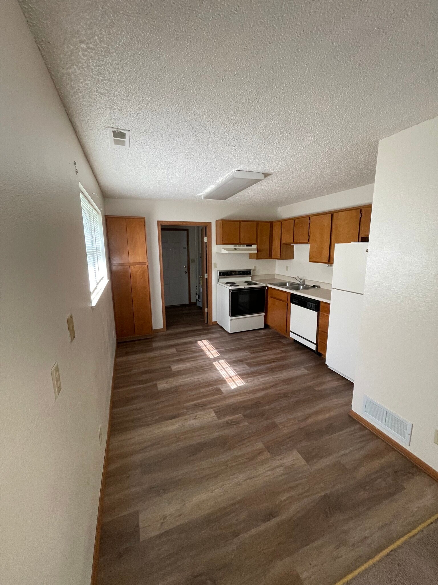 17901 E 18th Street Ct S, Independence, MO 64057 - Townhome Rentals in ...