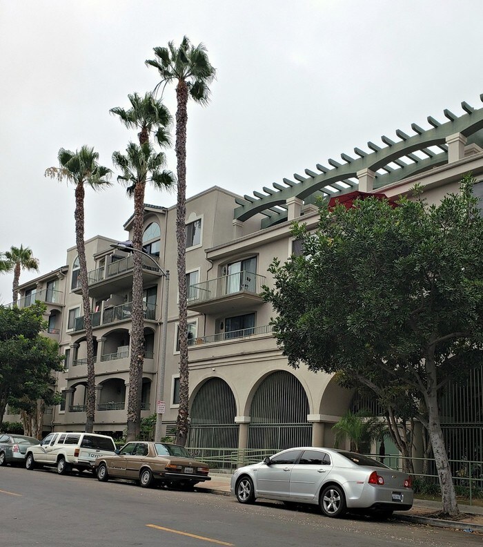 555 Maine Ave Unit 418, Long Beach, CA 90802 - Condo for Rent in Long ...