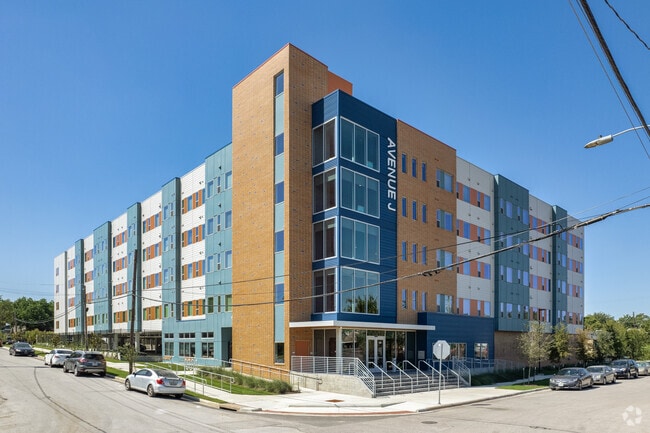 Second Ward Apartments for Rent with Extra Storage - Houston, TX ...