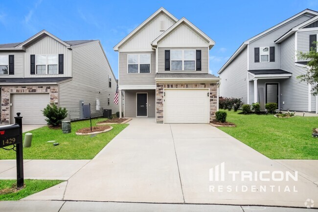 Ashewood Houses for Rent with a Swimming Pool - Columbia, SC