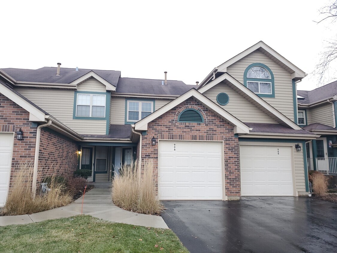 986 Ridgefield Ln, Wheeling, IL 60090 - Townhome Rentals in Wheeling IL ...