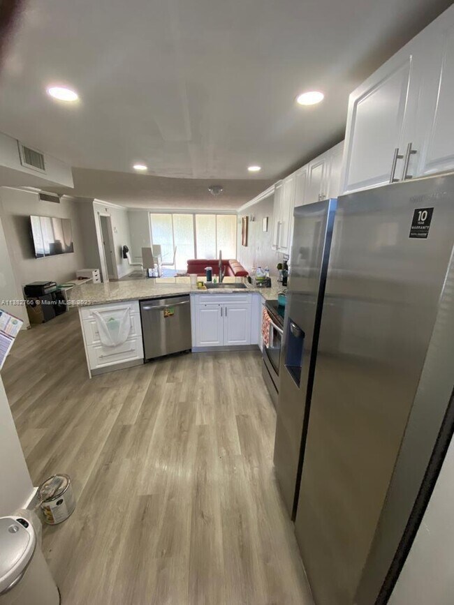 1750 NE 191st St Miami, FL 33179 - Alquileres en Miami, FL | Apartamentos.com