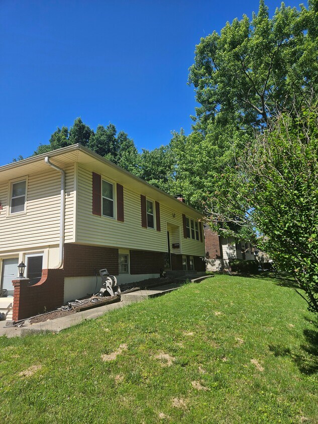 1418 S 50 Dr, Kansas City, KS 66106 - House Rental in Kansas City, KS | Apartments.com