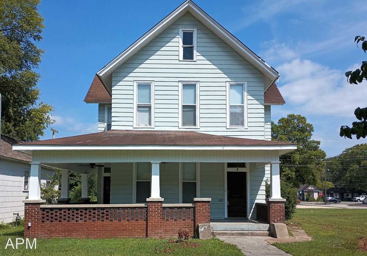 718 5th Ave SE, Decatur, AL 35601 - House Rental in Decatur, AL ...