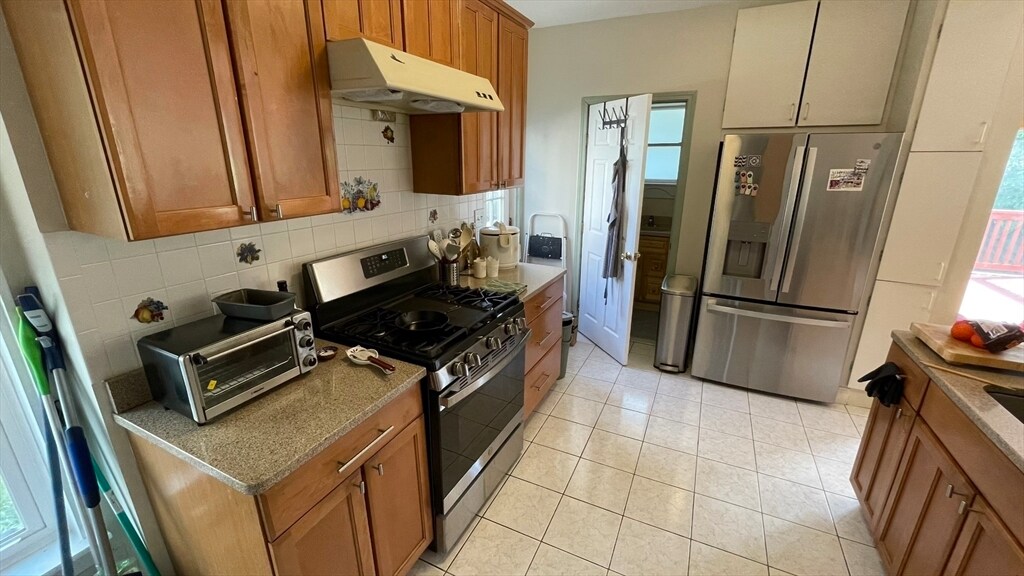 38 Pomeroy St Unit 4, Boston, MA 02134 - 38 Pomeroy St Boston, MA 02134 ...