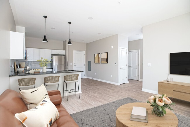 Felson - Apartments at 8000 Brandt Dr Cranberry Township, PA ...