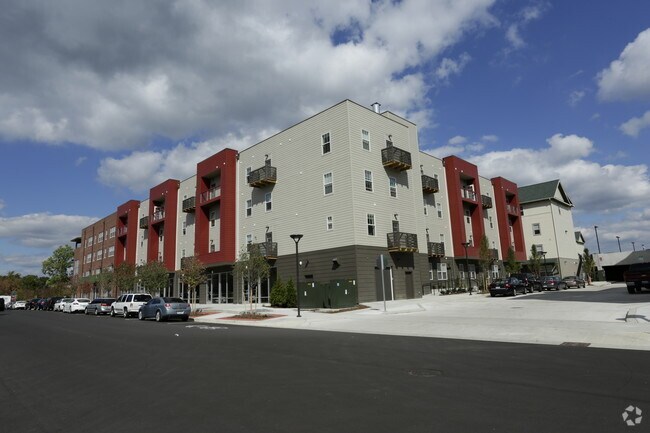 Hannah Lofts & Townhomes Rentals - East Lansing, MI | Apartments.com