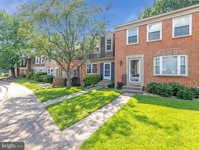 1942 Mariner Ln, Woodbridge, VA 22192 - Townhome Rentals in Woodbridge ... 1942 Mariner Ln, Woodbridge, VA 22192 - Townhome Rentals in Woodbridge ...