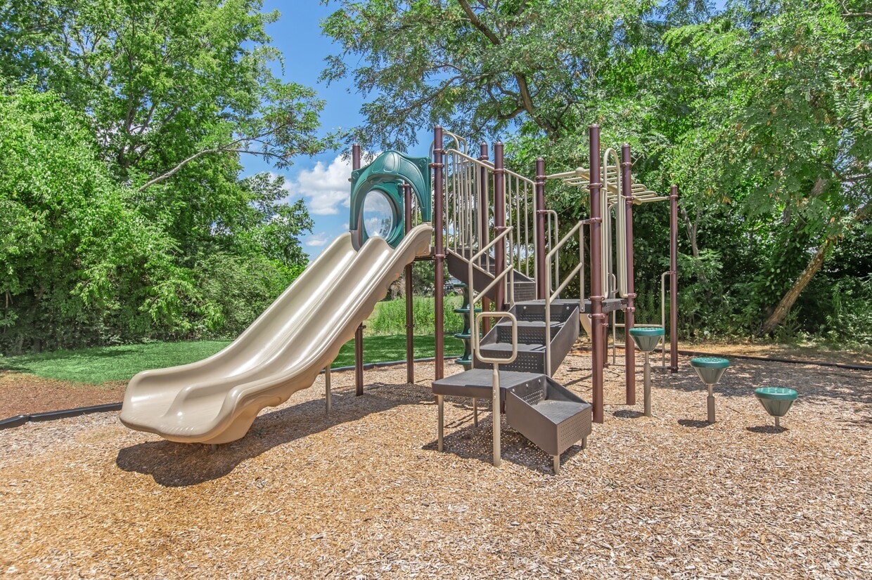 Sandlin Villas Apartments - 324 Cardinal Dr Sw Decatur, AL 35601 ...
