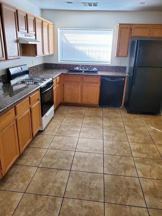 2275 Windmill Grove Ct, Las Vegas, NV 89156 - House Rental in Las Vegas ...