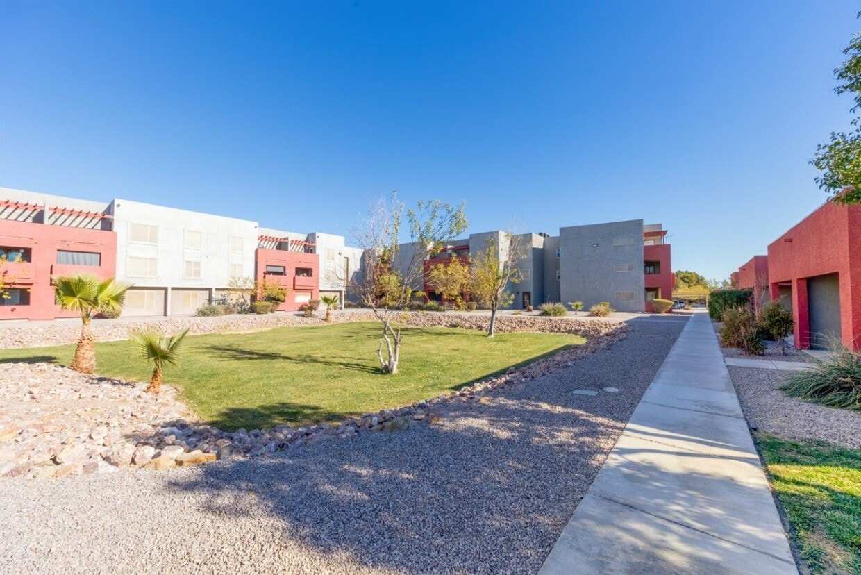Los Pecos - 5950 S Pecos Rd Las Vegas, NV 89120 | Apartments.com