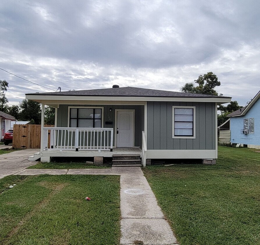 1706 4th St, Lake Charles, LA 70601 - House Rental in Lake Charles, LA ...