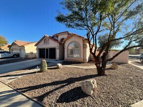 Horton Homes at Rita Ranch Apartments for Rent with Washer & Dryer ...