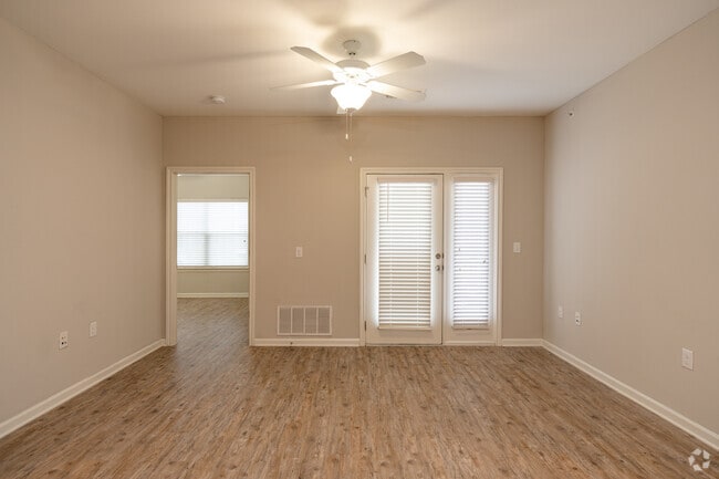 The Pointe at Crestmont - Apartments at 5602 Selinsky Rd Houston, TX ...