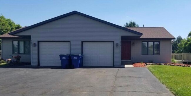 224573 Country Ln, Wausau, WI 54401 - Townhome Rentals in Wausau WI ...