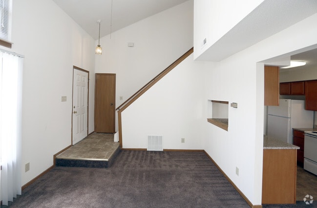 Silvertree Communities - Apartments in Muncie, IN | Apartments.com