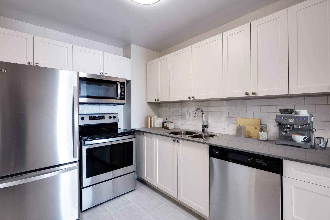 Gresham Place Apartments - 2969 Kingsway Dr Kitchener, ON | Apartments.com