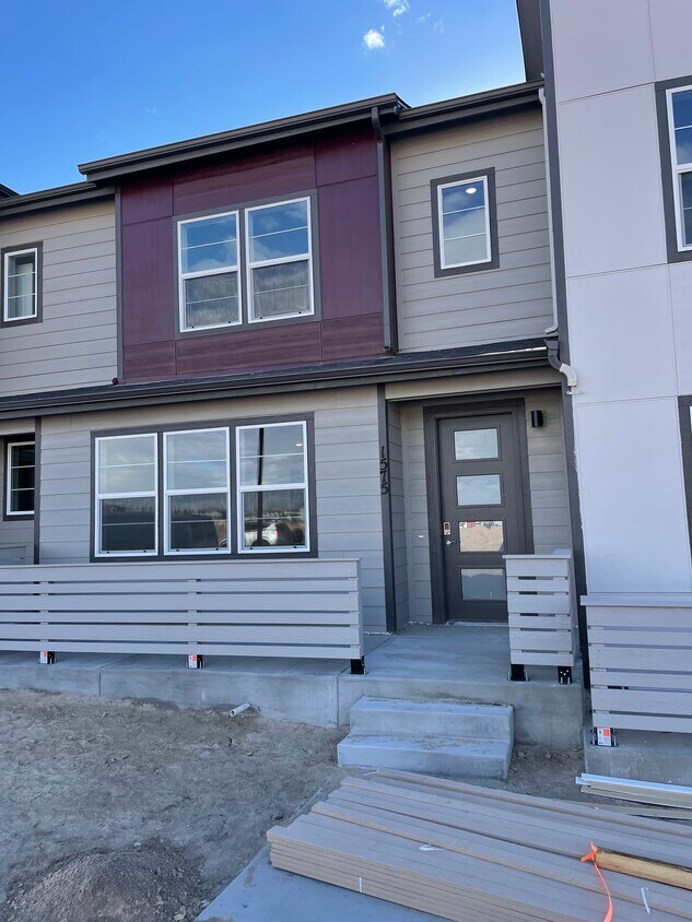 1575 Spring Water Point, Colorado Springs, CO 80908 - Townhome Rentals ...